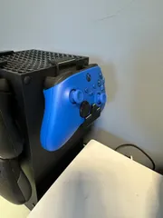 Dual Xbox Controller Hanger Xbox Series X by SzySzy | Download free STL ...